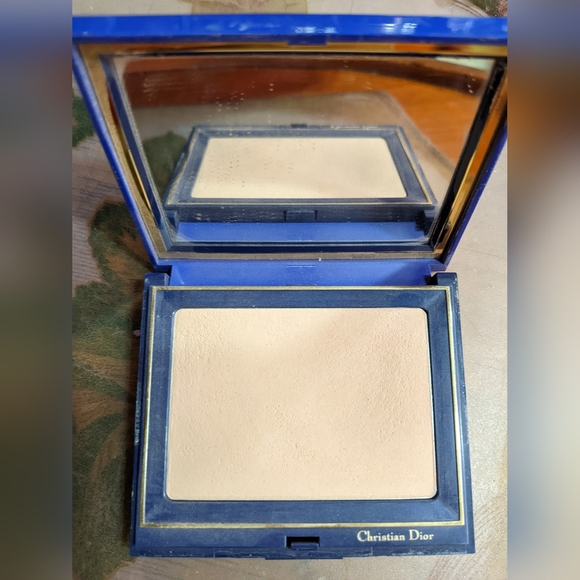 Dior | Makeup | Christian Dior Powder Compact | Poshmark